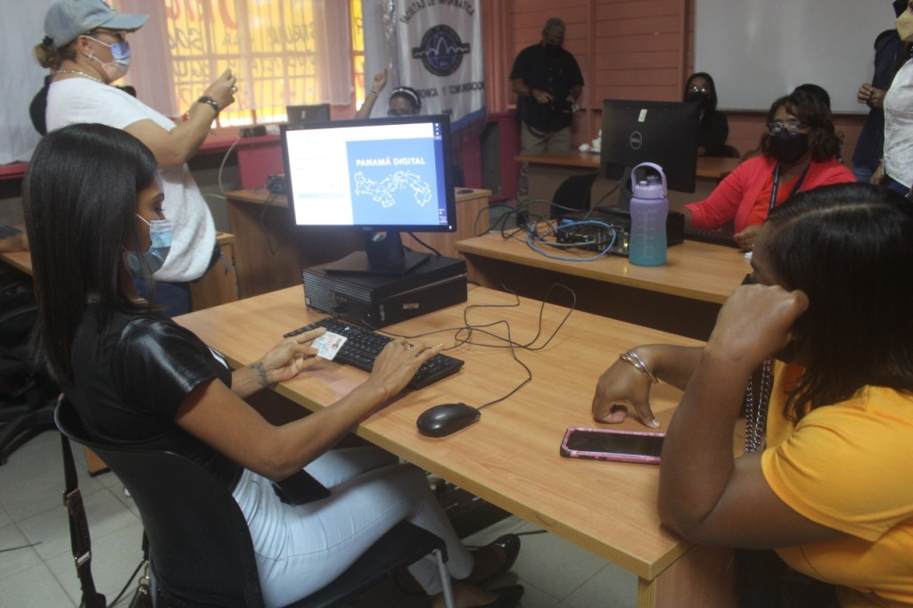 CRU COLÓN SEDE DE LOS PROGRAMAS DE CAPACITACIÓN QUE OFRECE EL INADEH Y ...